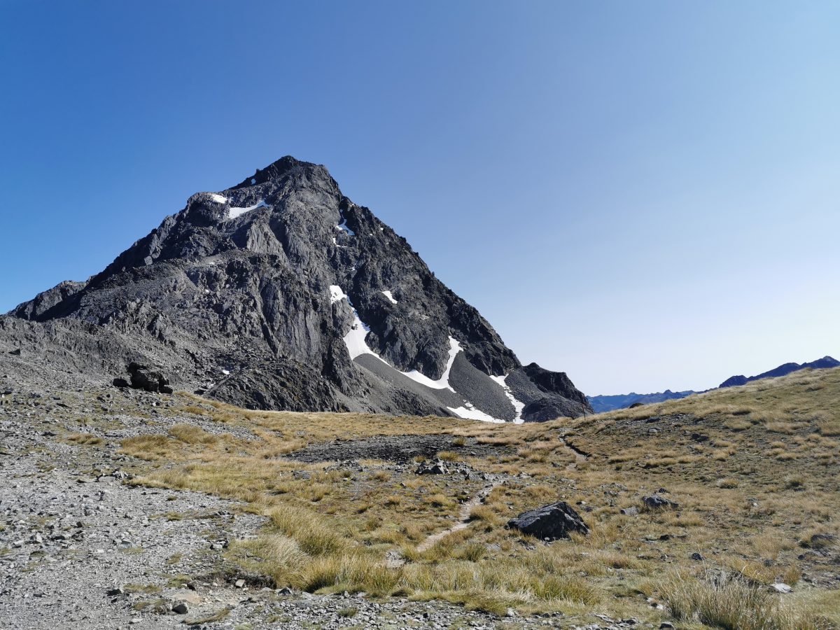 Day 96 – Upper Travers Hut to Blue Lake Hut – Matt's Te Araroa Journey ...